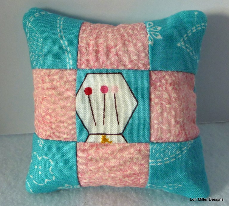 Dizzy Daisy Thread Catcher | Lori Miller Designs