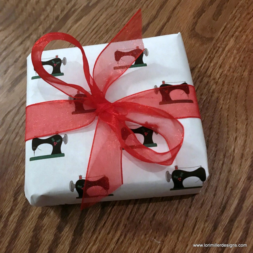 Free Tutorial – DIY Wrapping Paper or Fabric | Lori Miller Designs